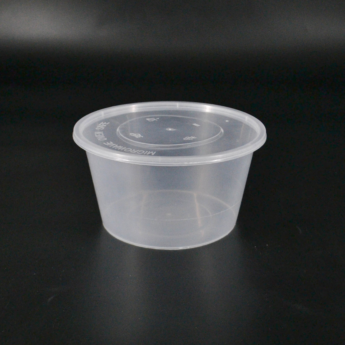 Plastic containers round store